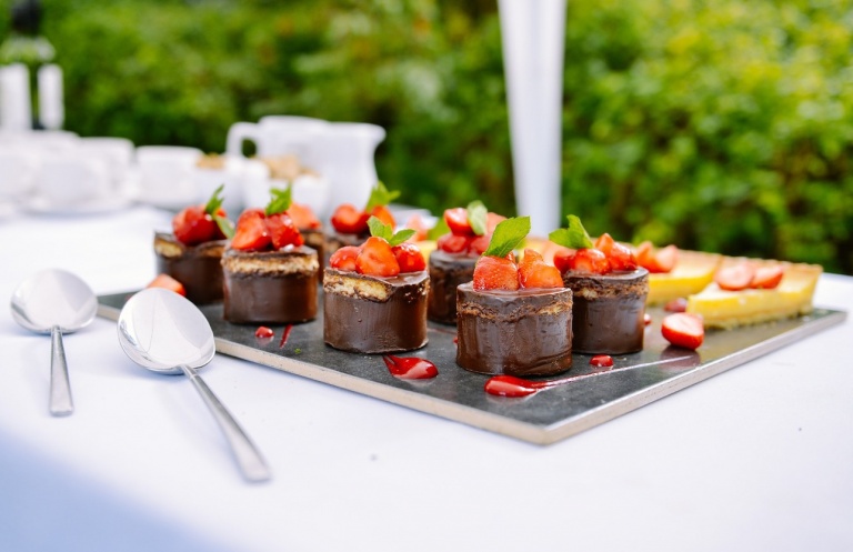 3 claves para mejorar la presentación del buffet de hotel | The Gourmet ...