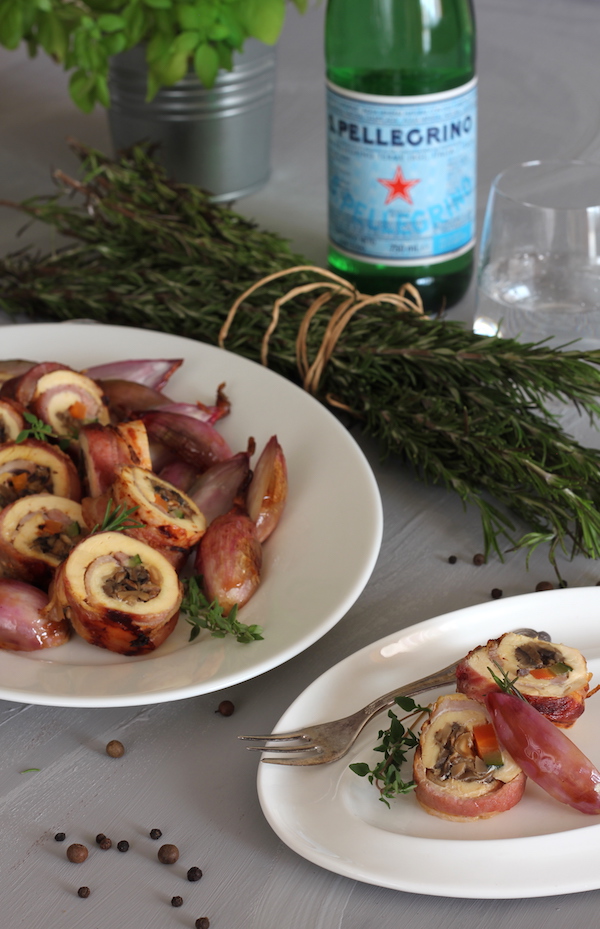 Pollo de corral relleno con salsa de vino blanco | The Gourmet Journal